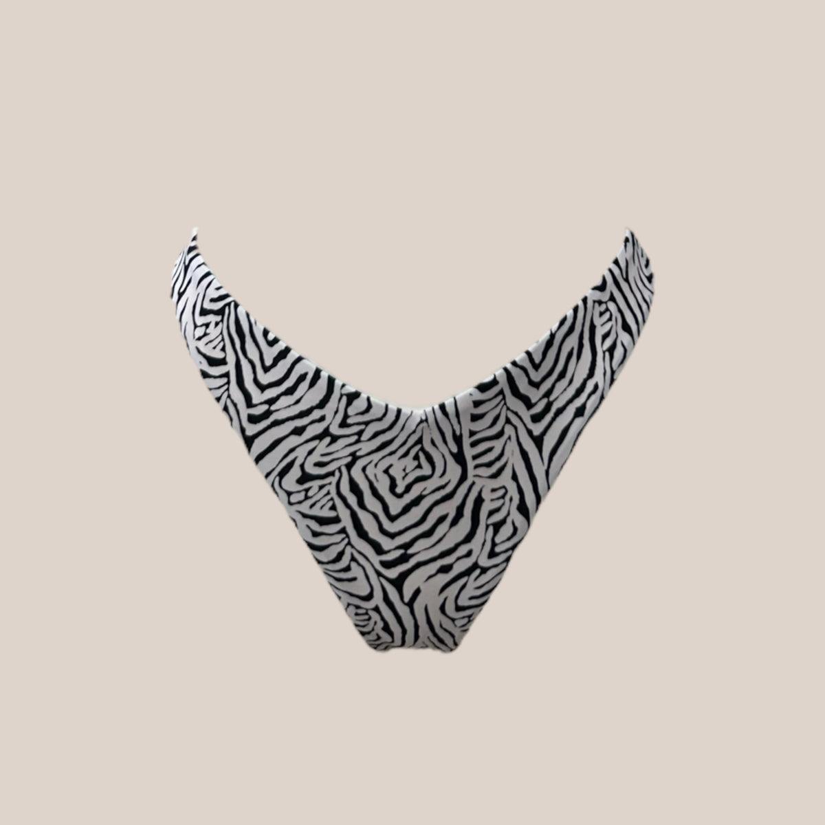 SAVANNAH - V Cut Bottom – Stefkjoson Fitness